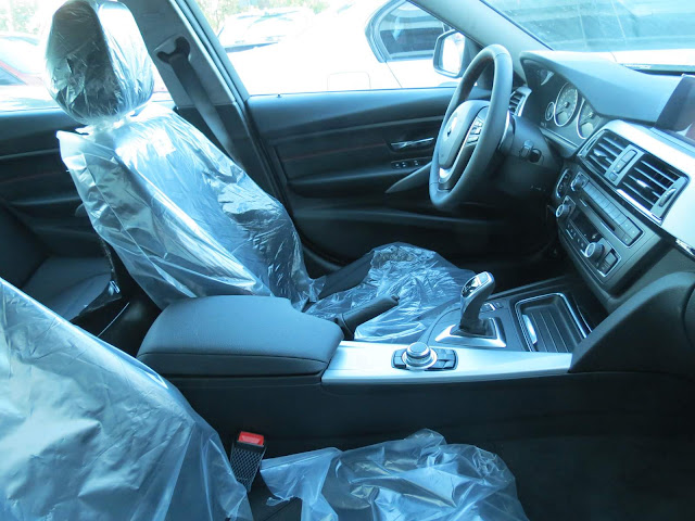 BMW 320i 2015: vídeo, preço, consumo e itens das versões