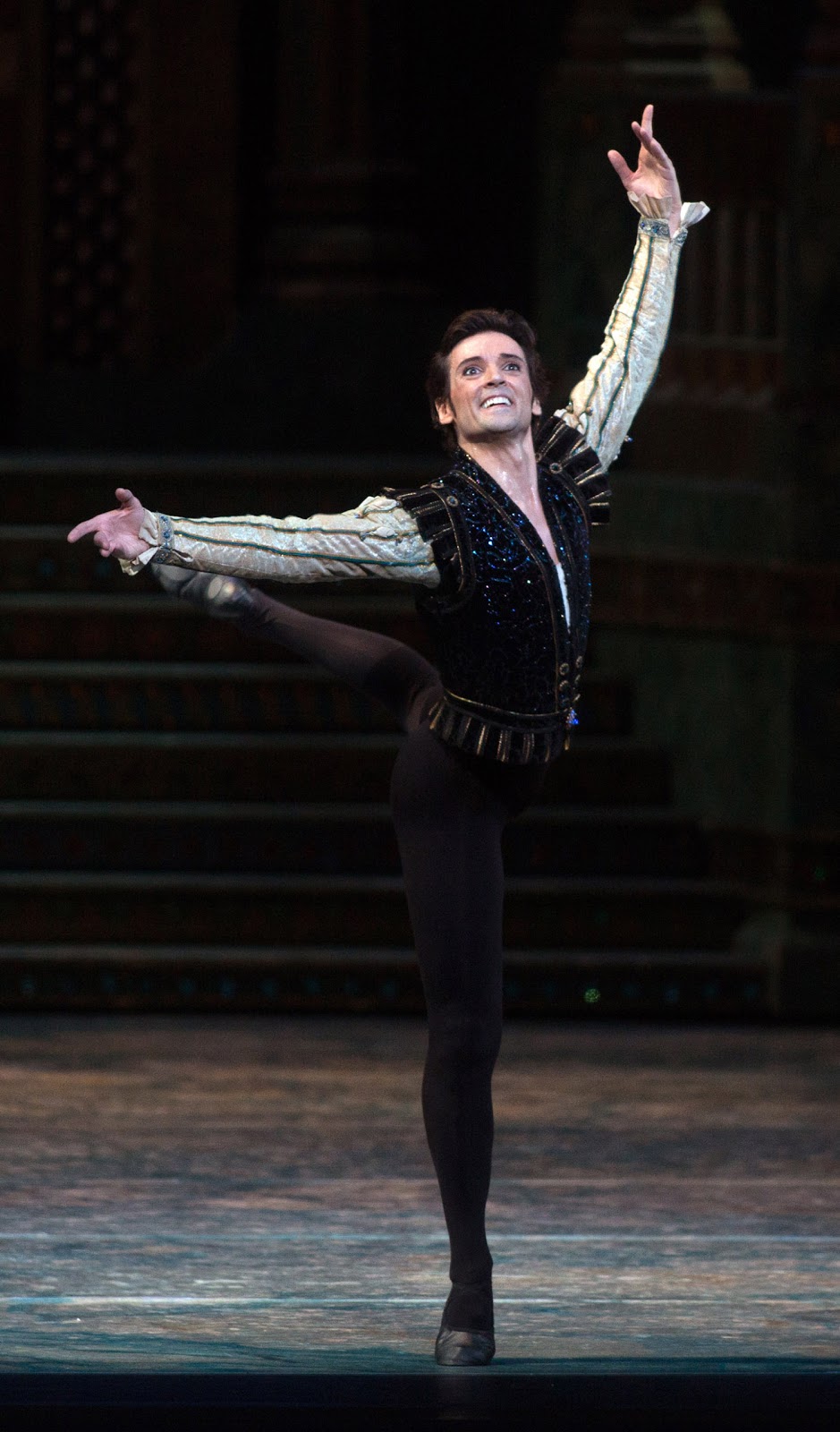 Internationalversionballetymas: Farewell, Angel Corella