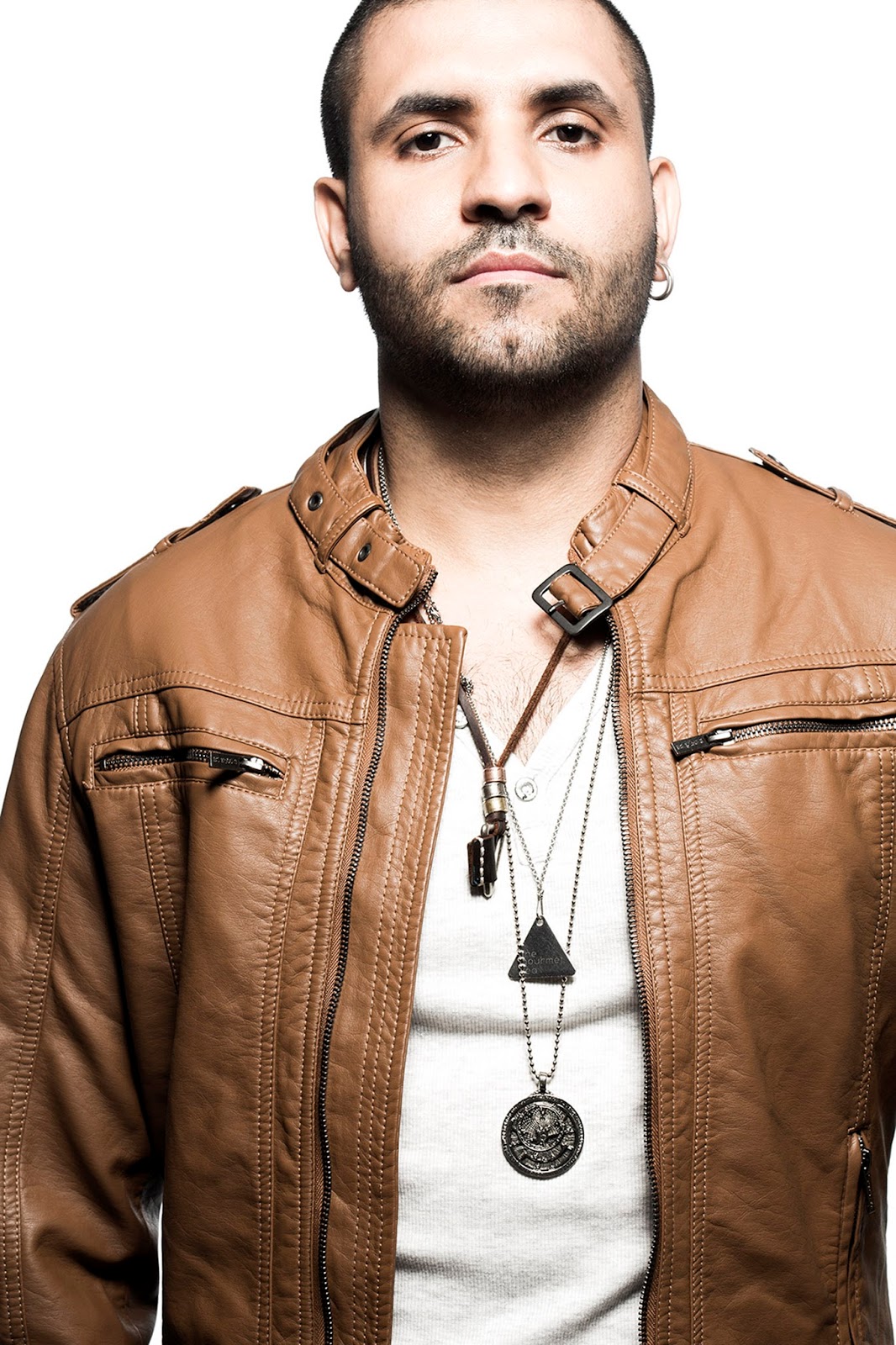 Agenda Cultural RJ: Chris Dortas comemora aniversário em show com ...