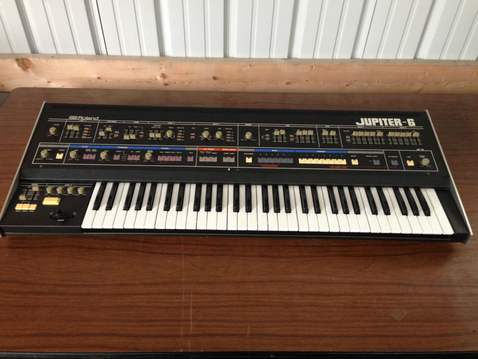 MATRIXSYNTH: Roland Jupiter 6 Synthesizer SN 250170