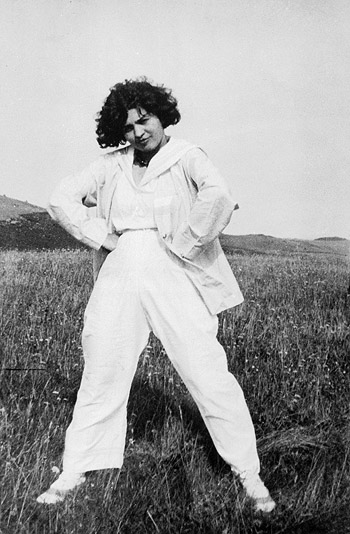 In an instant of inspiration...: Mascha Kaléko: Η λυρική ρεπόρτερ...