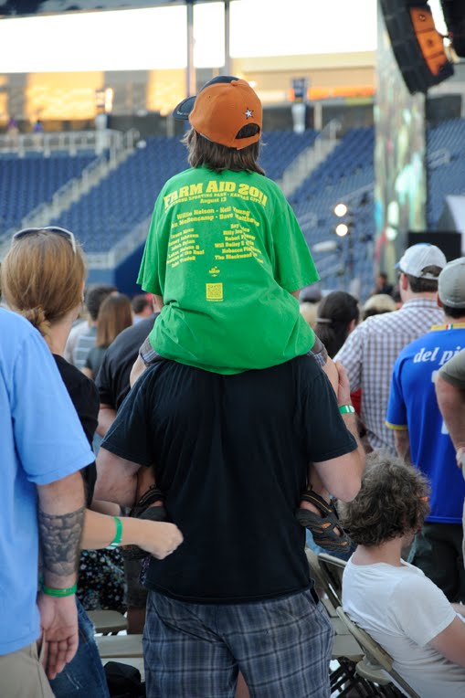 Lauren on her first Farm Aid concert! – Farm Aid