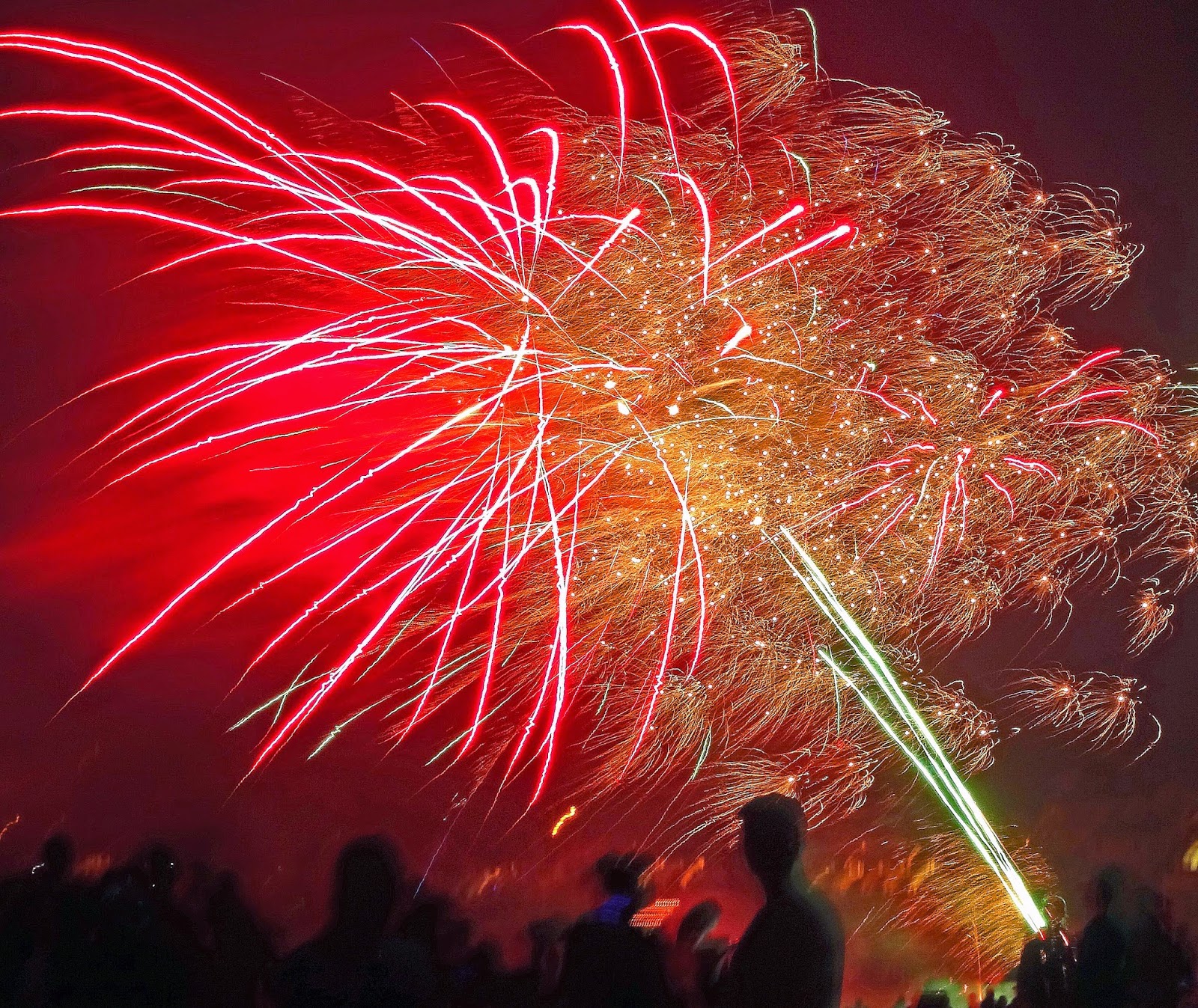 Joe's Retirement Blog: Fireworks and Bonfires, White Horse Beach ...