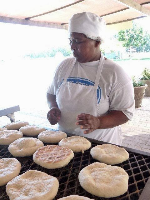 Urban Ministry Live And Unplugged: Roosterbrood