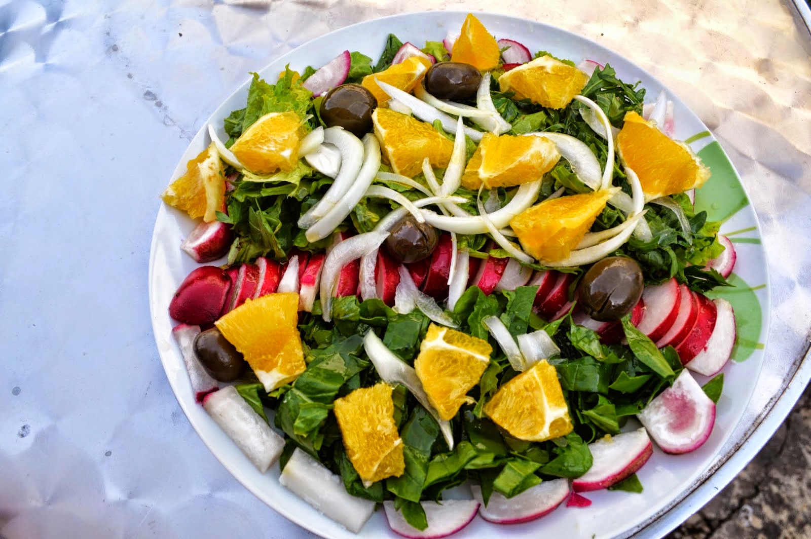 Sallate me Spinaq | Receta Gatimi Tradicionale dhe nga Bota