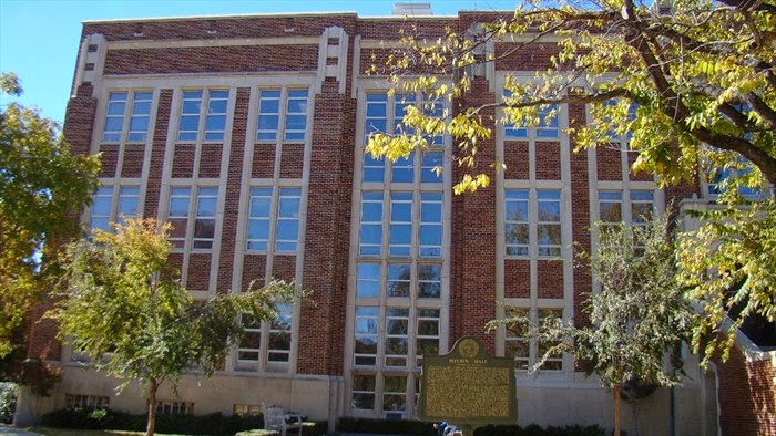 buildings for all of us: Nielsen Hall - Arthur Bulin