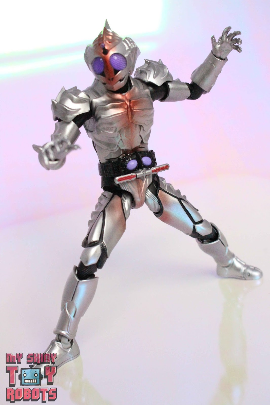 My Shiny Toy Robots: Toybox REVIEW: S.H. Figuarts Kamen Rider Amazon Sigma