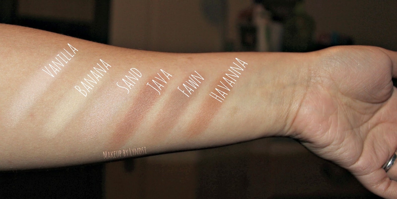 Makeup By Lyndsi ♡: ABH Contour Kit: EYES?! Quick Review + Swatches ...