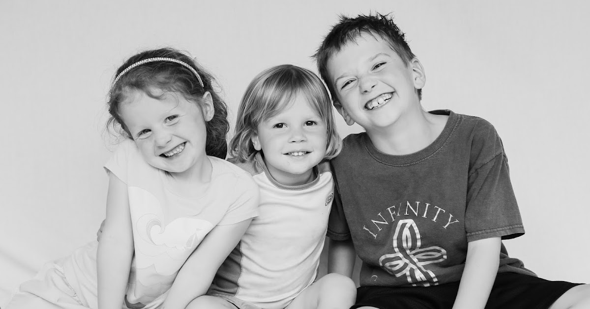 Mason and Micah Bellamy: April Photoshoot...