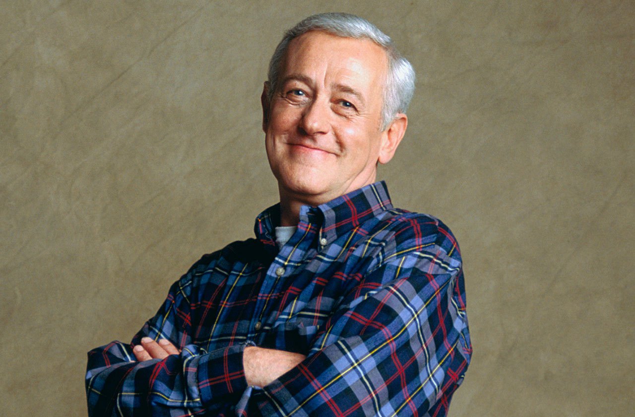 A Shroud of Thoughts: John Mahoney Passes On
