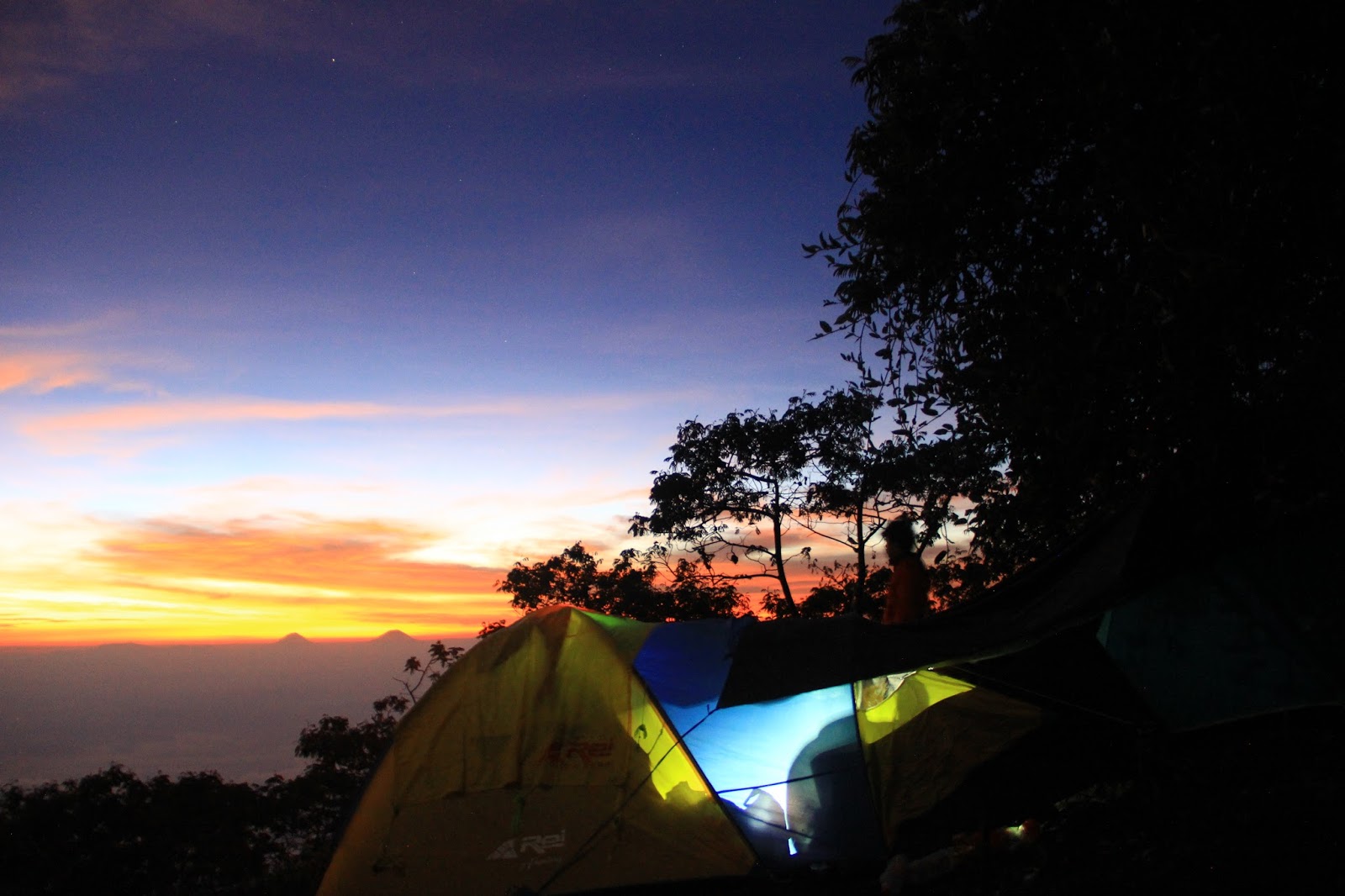 Info Lengkap Pendakian Gunung Slamet 3428 mdpl via Bambangan