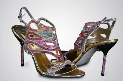 geniusimages: Bridle Sendils in NewFashion