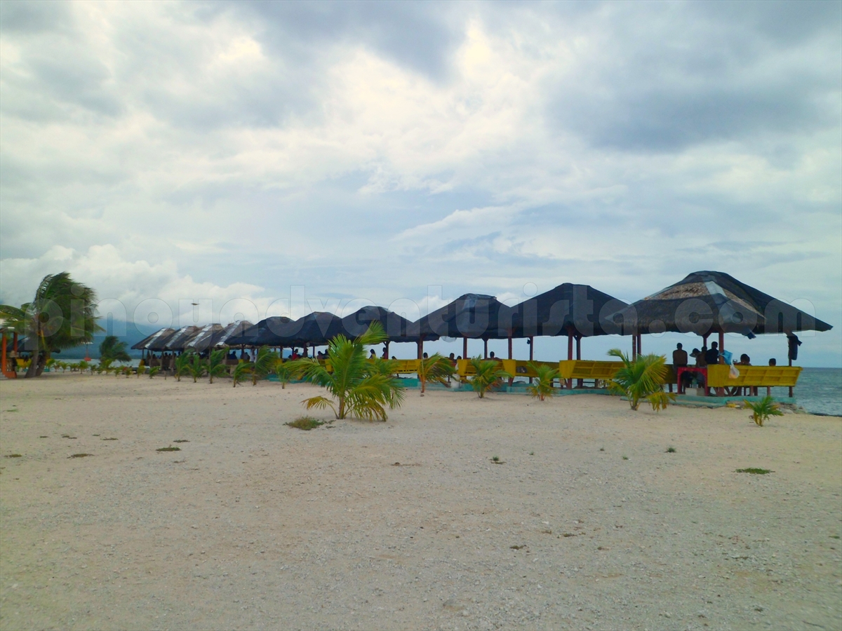 Davao del Sur - Beach Bumming on Passig Islet Aqua-Eco Park Resort ...