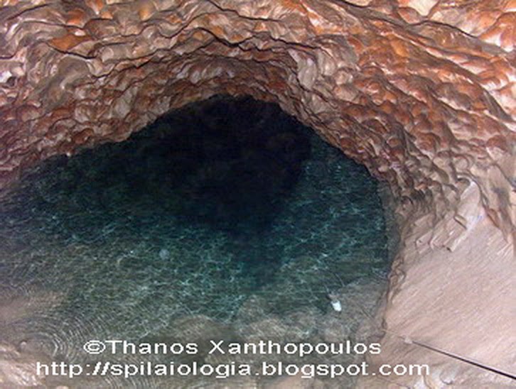ΣΠΗΛΑΙΟΛΟΓΙΑ - SPELEOLOGY IN GREECE : ΒΑΡΑΘΡΟ "ΖΑΛΙΣΚΑ" ΠΑΡΝΑΣΣΟΣ ...