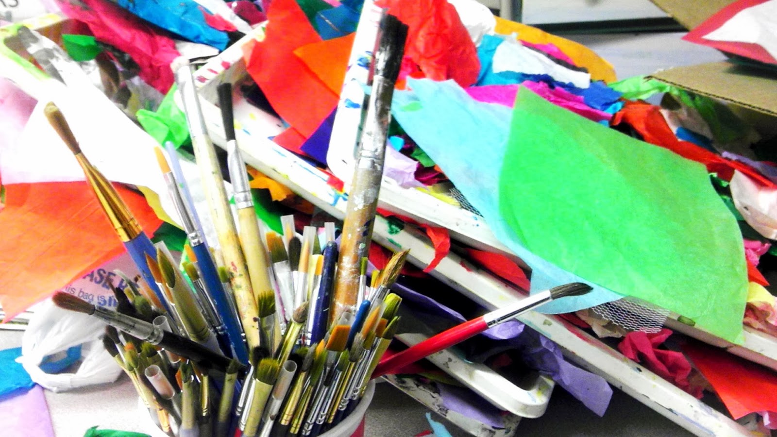 MANAGING THE ART CLASSROOM: MANAGING MATERIALS; GENERAL TIPS