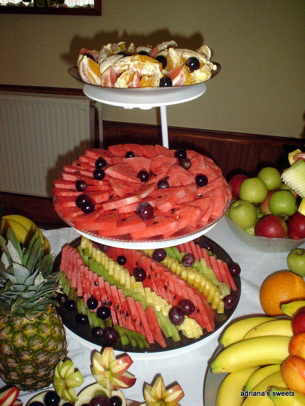 Adriana retete culinare: aranjamente fructe, decor fructe, masa fructe ...