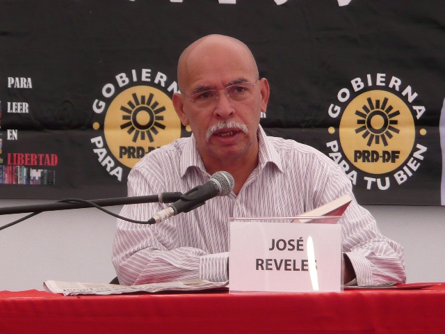 Drug War Expert Urges Mexicans to Engage in Peaceful Resistance ...