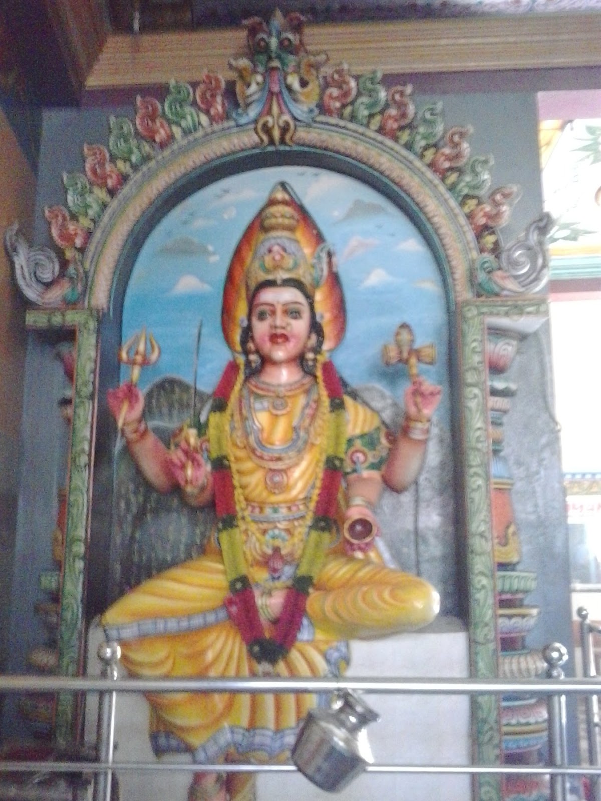 nrameshrao: Kempamma Devi Temple