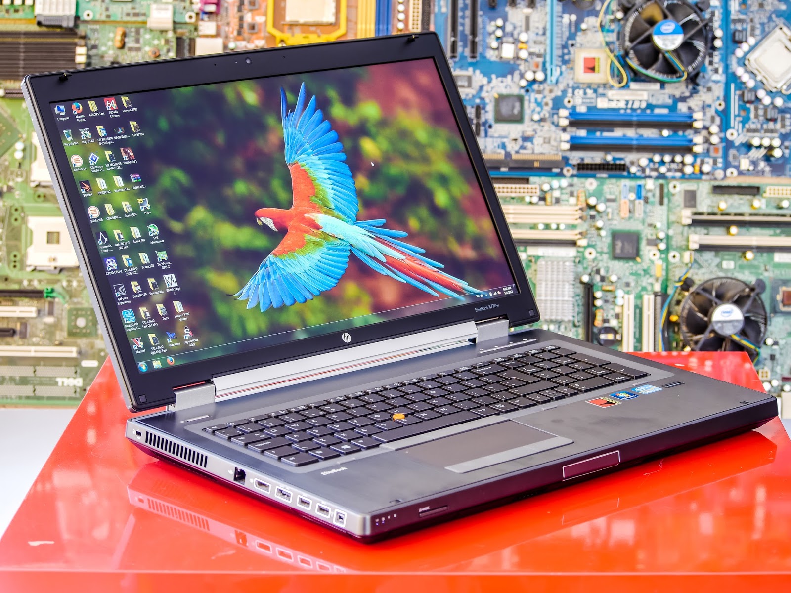 HP EliteBook 8770w - най-добрия Mobile Workstation | Retro-PC-Mania ...