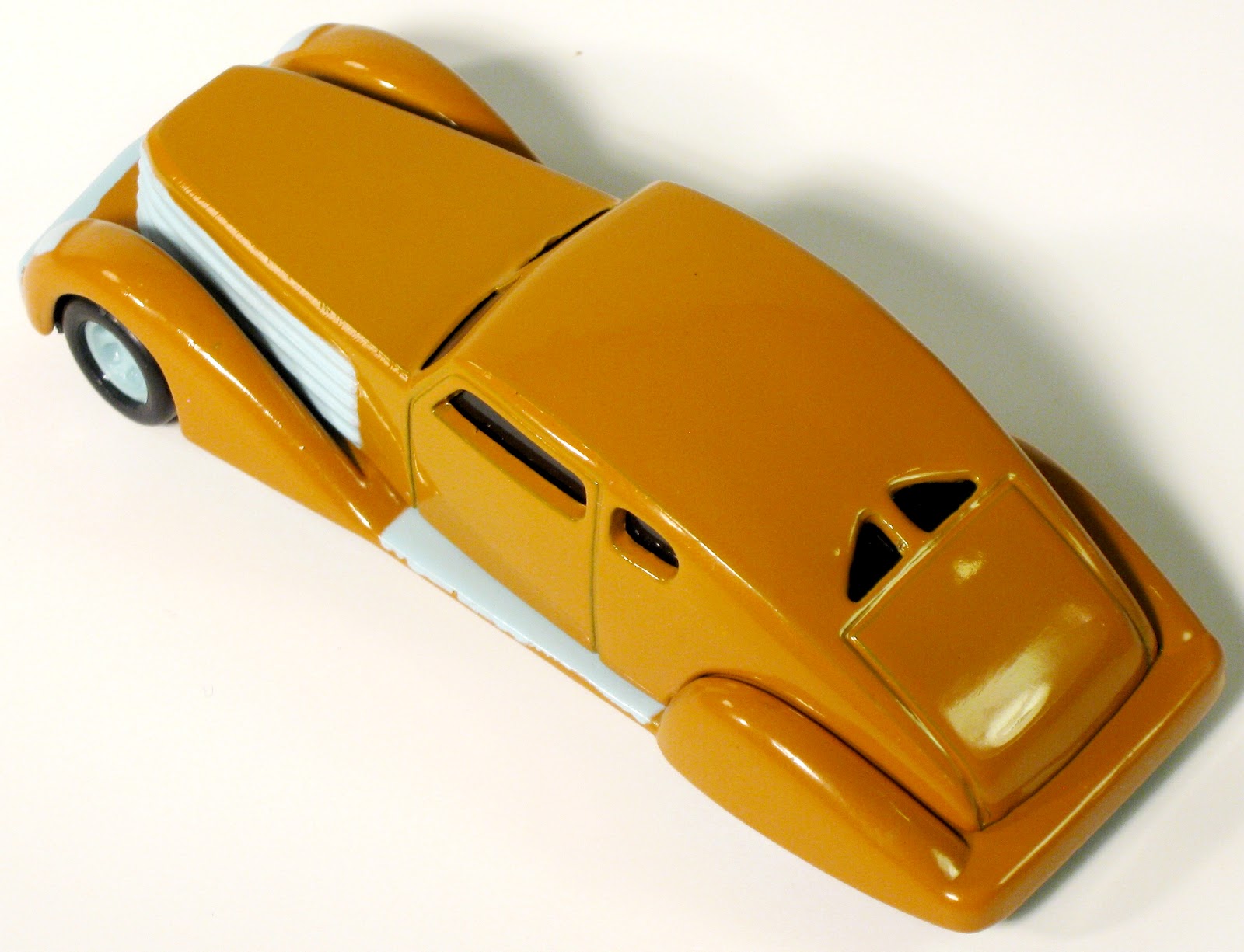 Toys and Stuff: Ertl 1993 1/64 scale Batman Animated Series Bruce Wayne ...