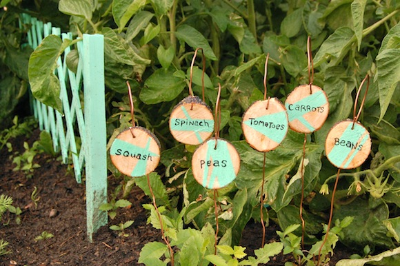 creativity jar: DIY Garden Labels