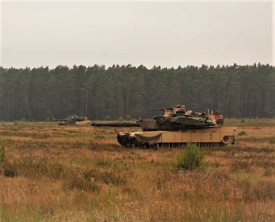 SNAFU!: Armor Porn. M1A2 Abrams sporting Trophy APS in Europe...