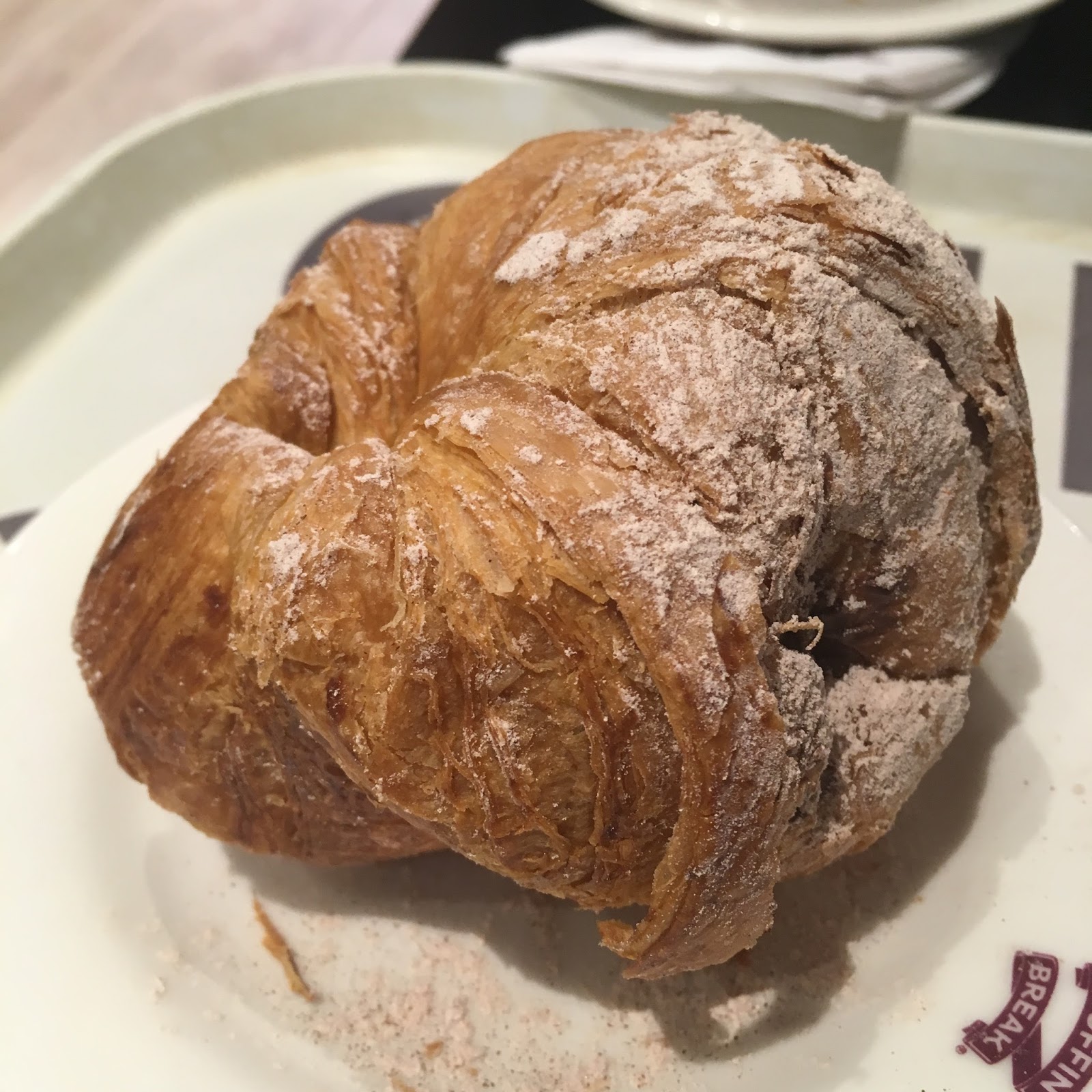 A Review A Day: Today's Review: Muffin Break Duffin