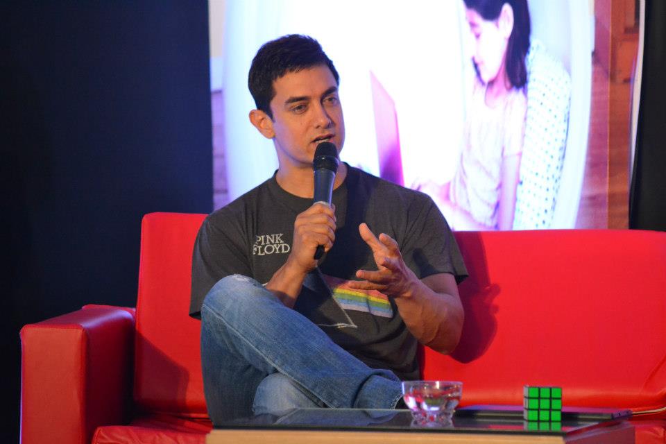 Expedition around the Megacosm: Taalash Aamir Khan ki with Microsoft ...