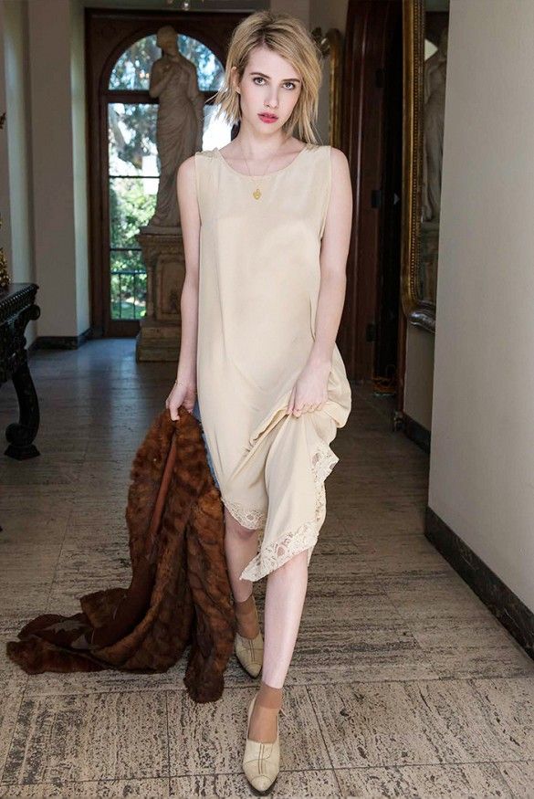 All Celebs Heights: Emma Roberts 1.57 cm