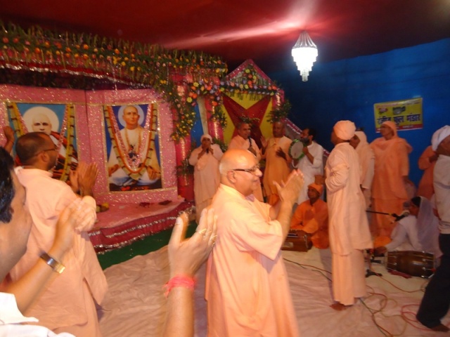 Spiritual Blessings of Gurudeo Swami Param: Photo of Shri Paramhans ...