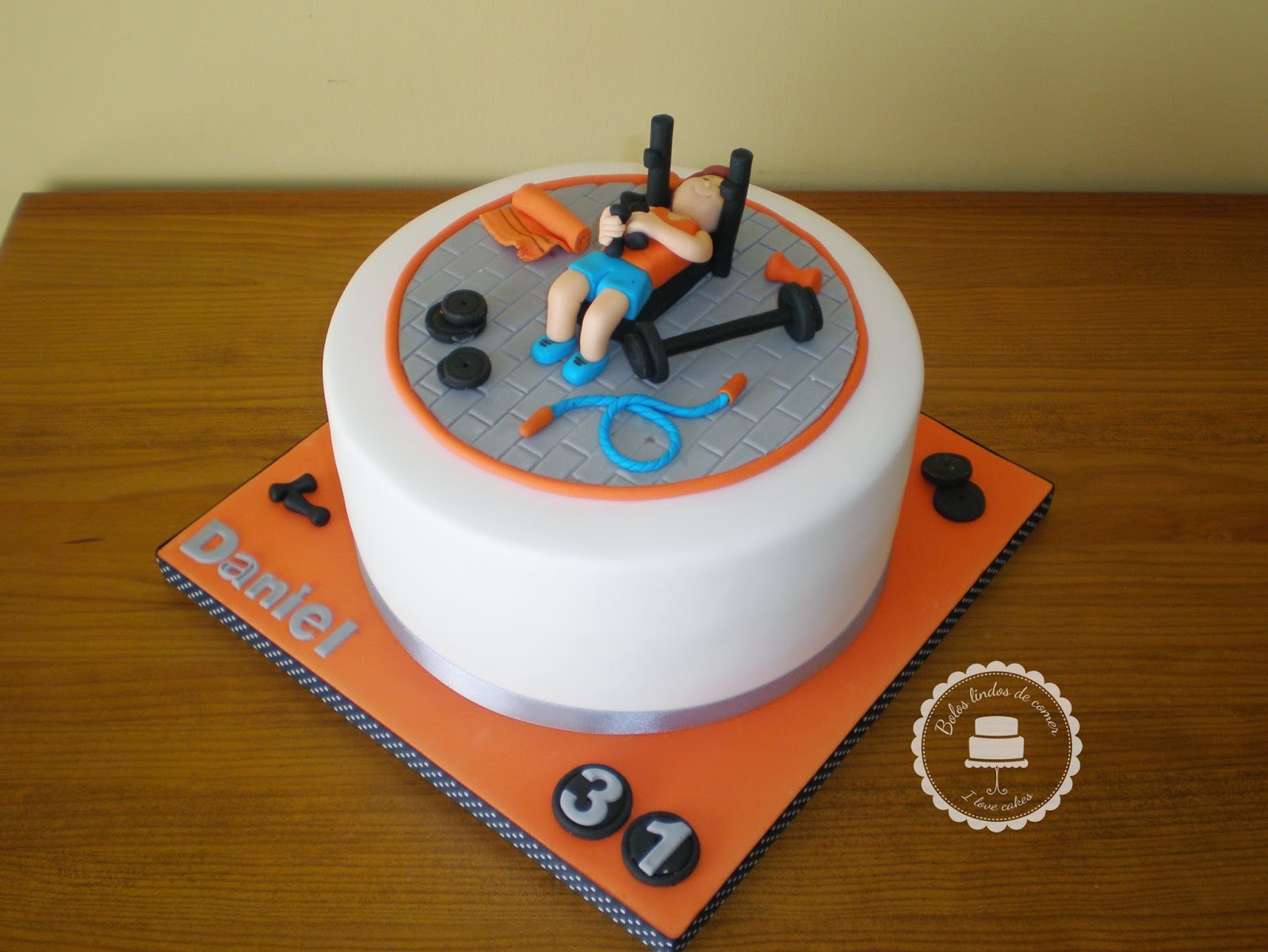 Bolos lindos de comer: Bolo ginásio / Gym cake