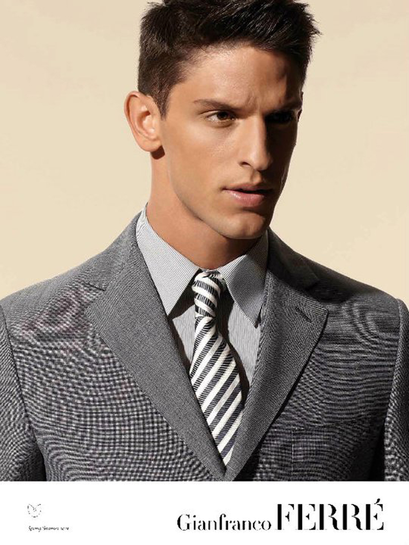Hot Blooded Men: Modelos: Miro Moreira para Gianfranco Ferré