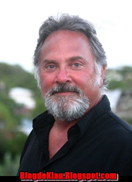 BLOG DE KLAU: JESUS CRISTO SARADÃO, NA ARTE DO AMERICANO STEPHEN SAYWER