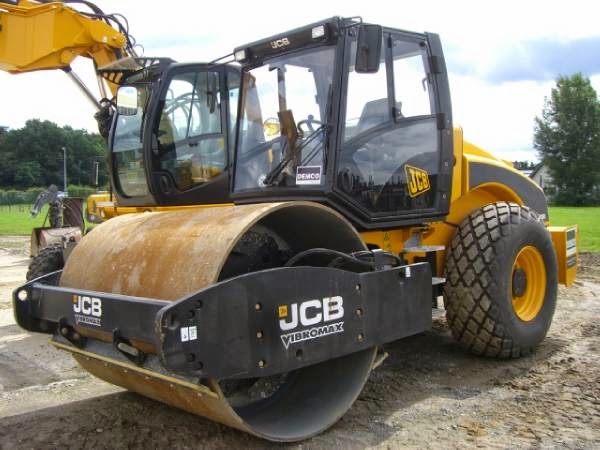 Cilindru compactor JCB VM132D second hand, Pret: la cerere EURO
