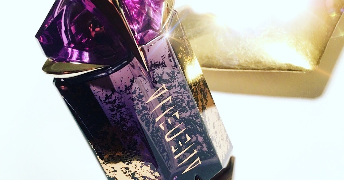 The Beauty Cove: IL PROFUMO: ALIEN DIVINE ORNAMENTATION di MUGLER