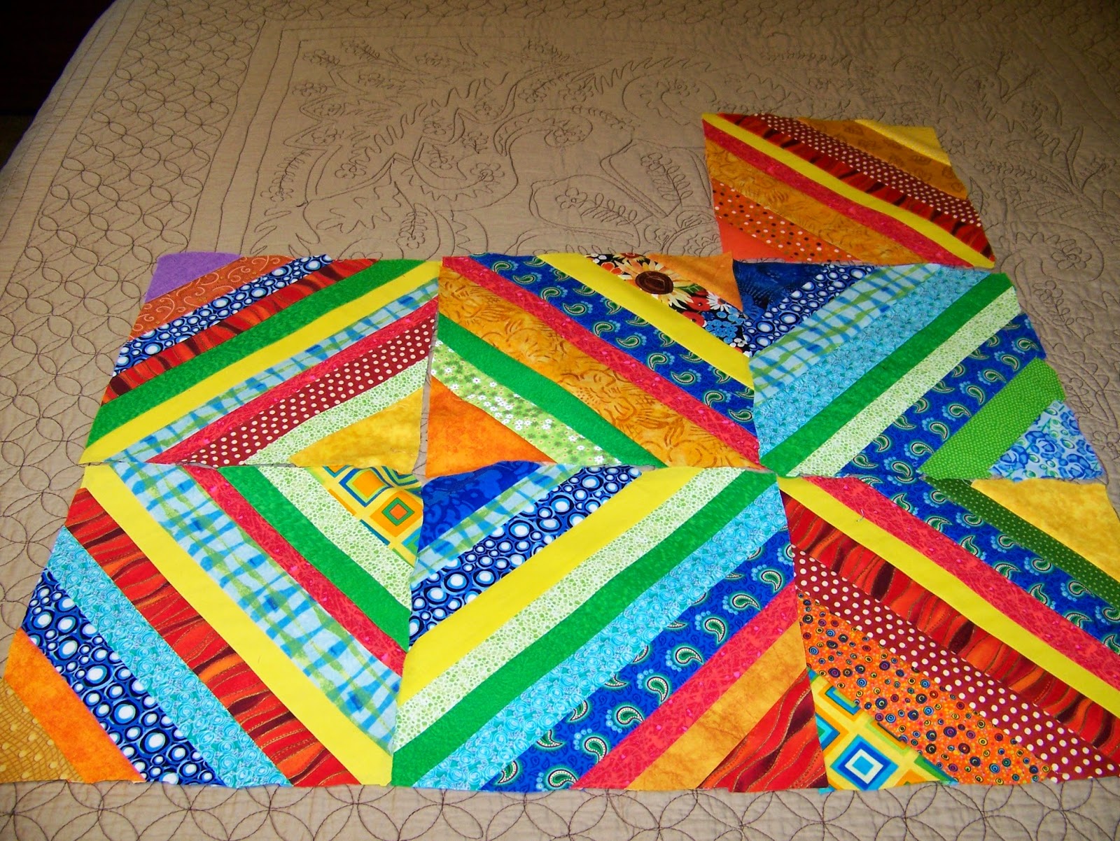 the momoo: String Quilt Blocks