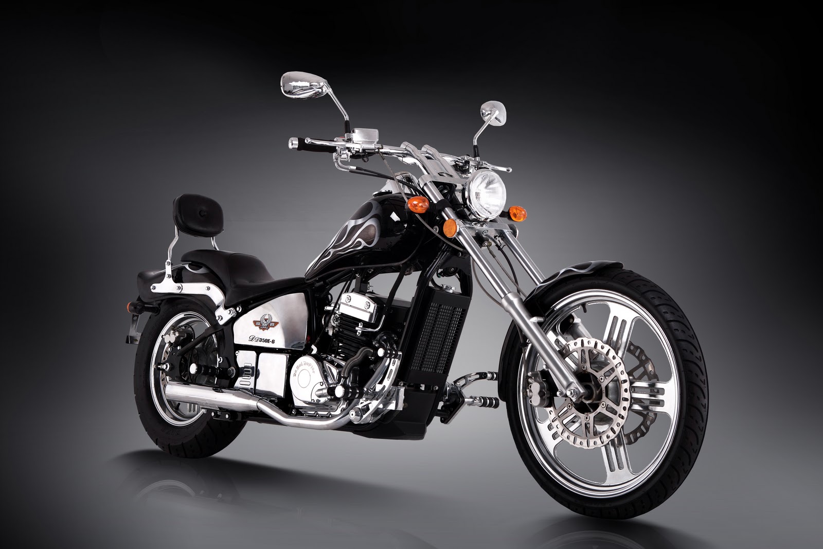 Pantera Motos: Motos Regal Raptor en Perú