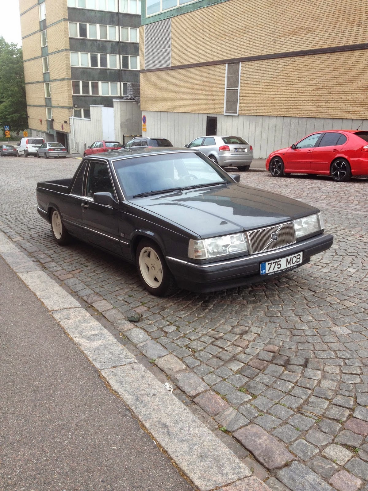 Tamerlane's Thoughts: Volvo truck conversion in Finland