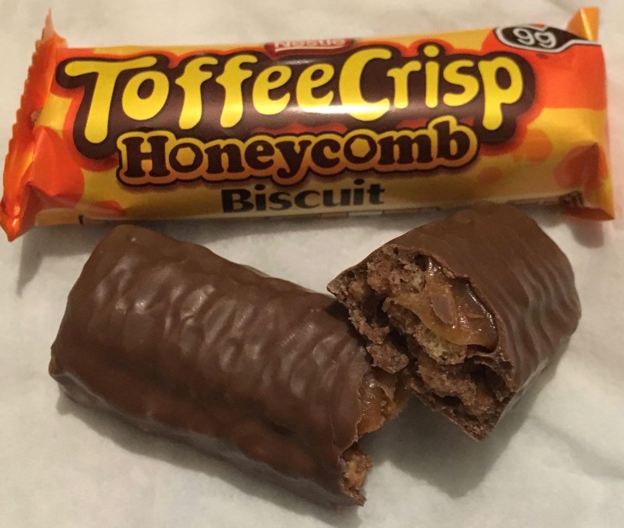 FOODSTUFF FINDS: ToffeeCrisp Honeycomb Biscuits (Pound World) By @Cinabar