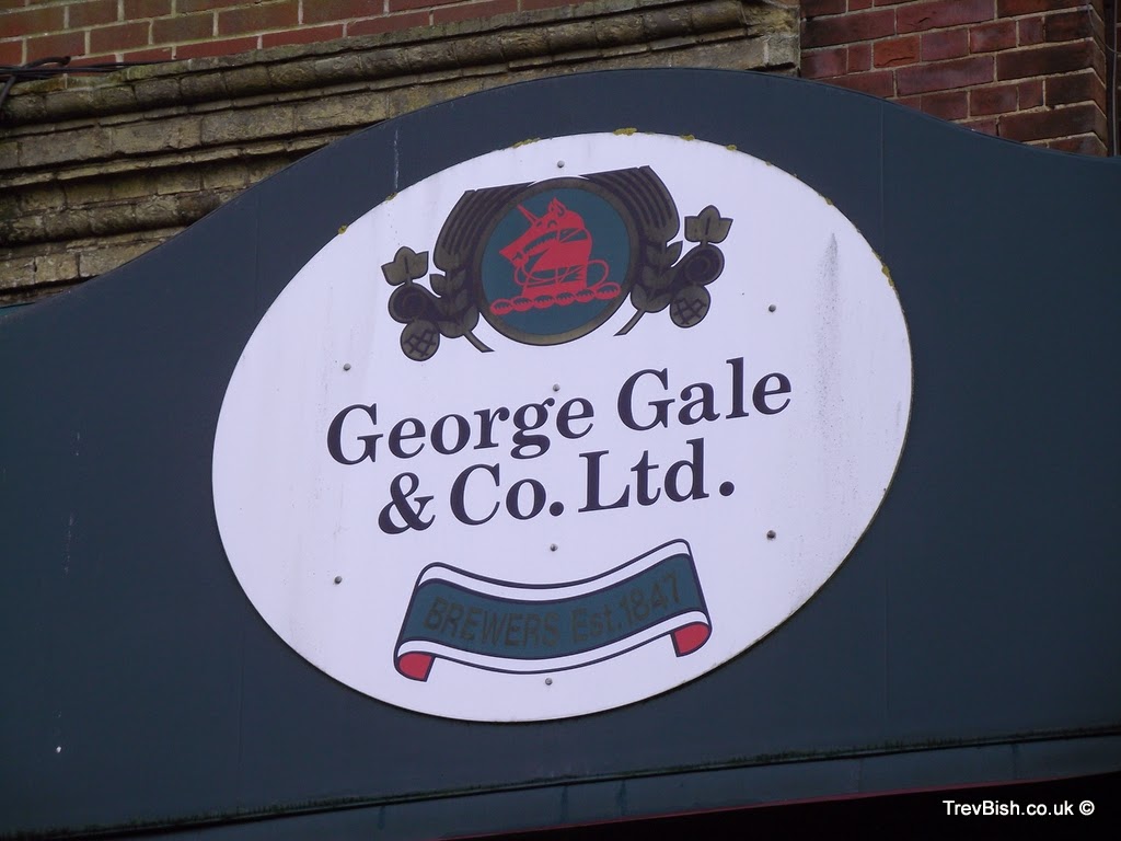 Prize Old Ale vs Thomas Hardy's