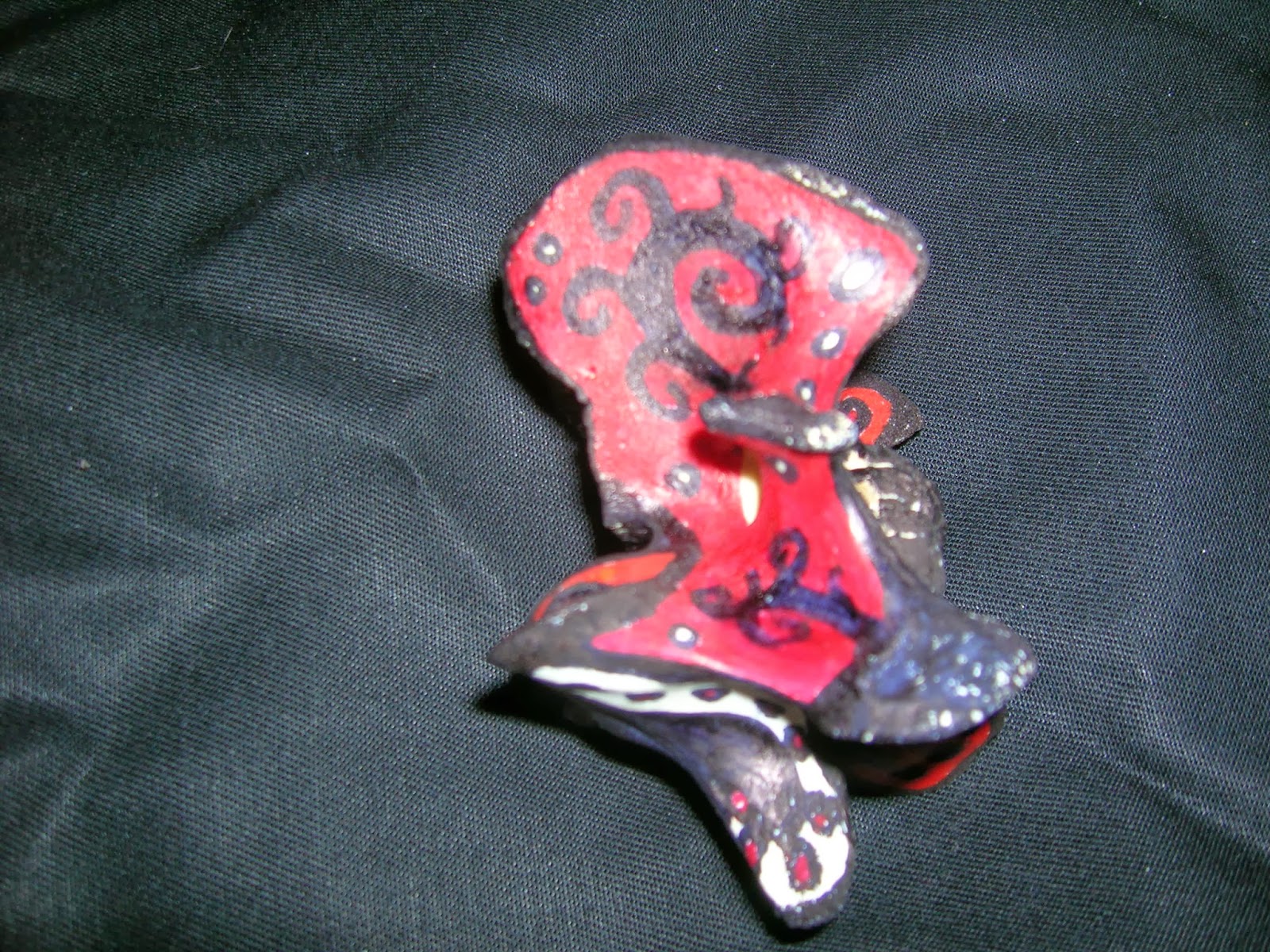 Kweeny Todd: November 2013