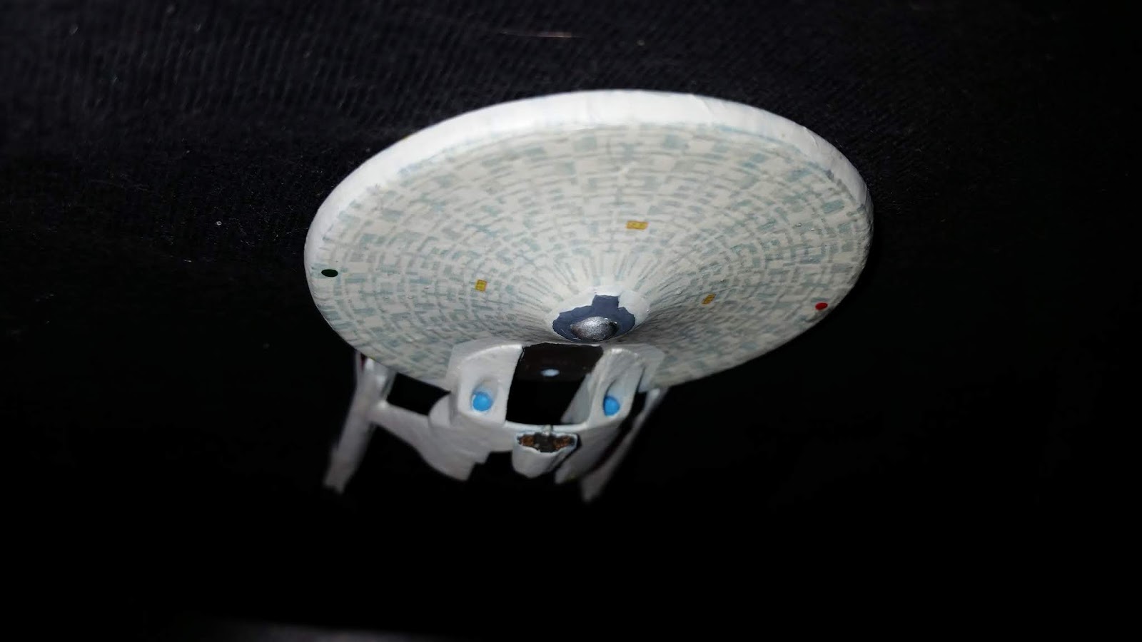 Deep Space Pat: Resin Kit Review: The Delta Quadrant 1/2500 Phobos ...