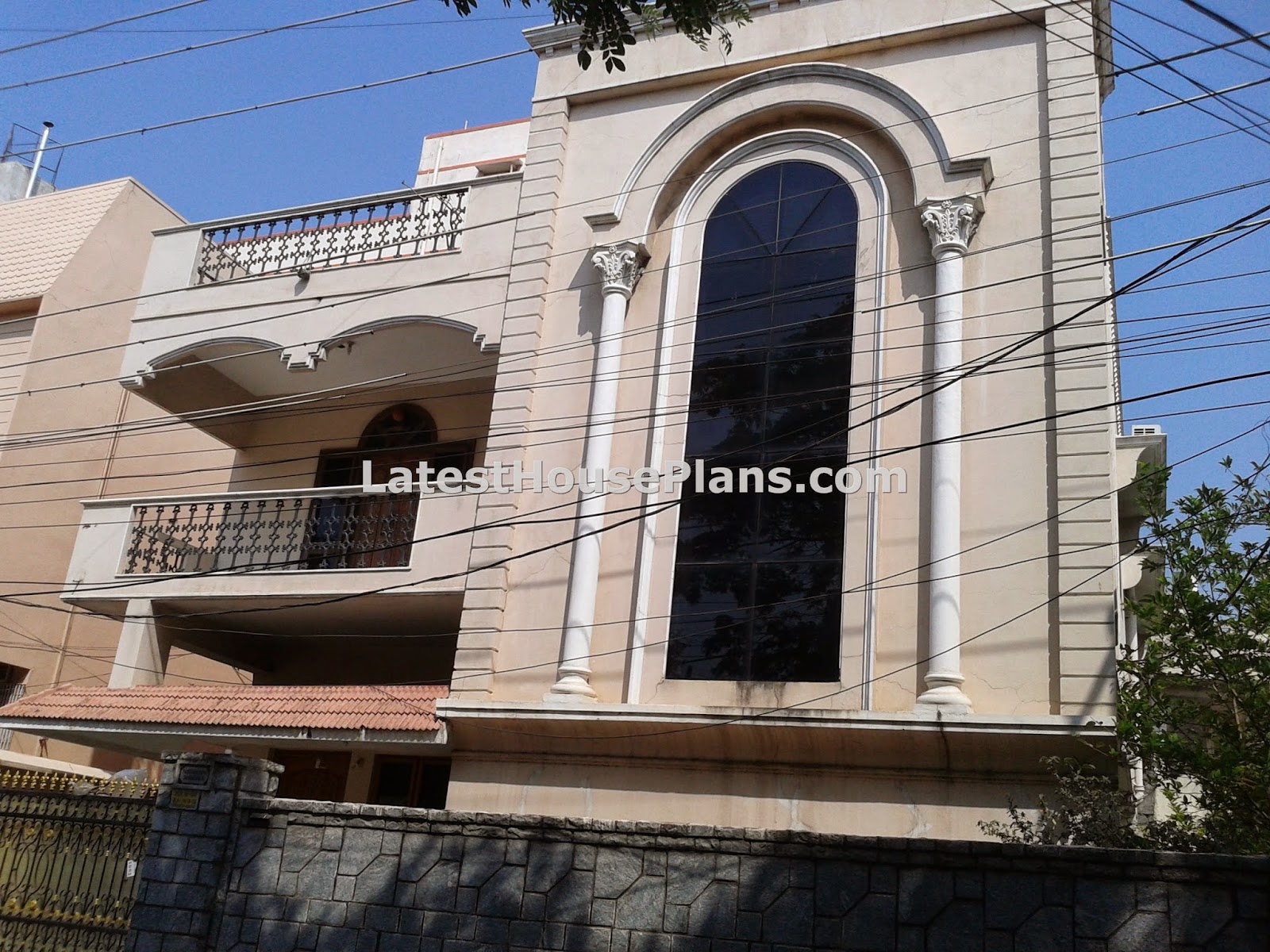 Two floor building steps elevation in arch model | Latest House Plans ...