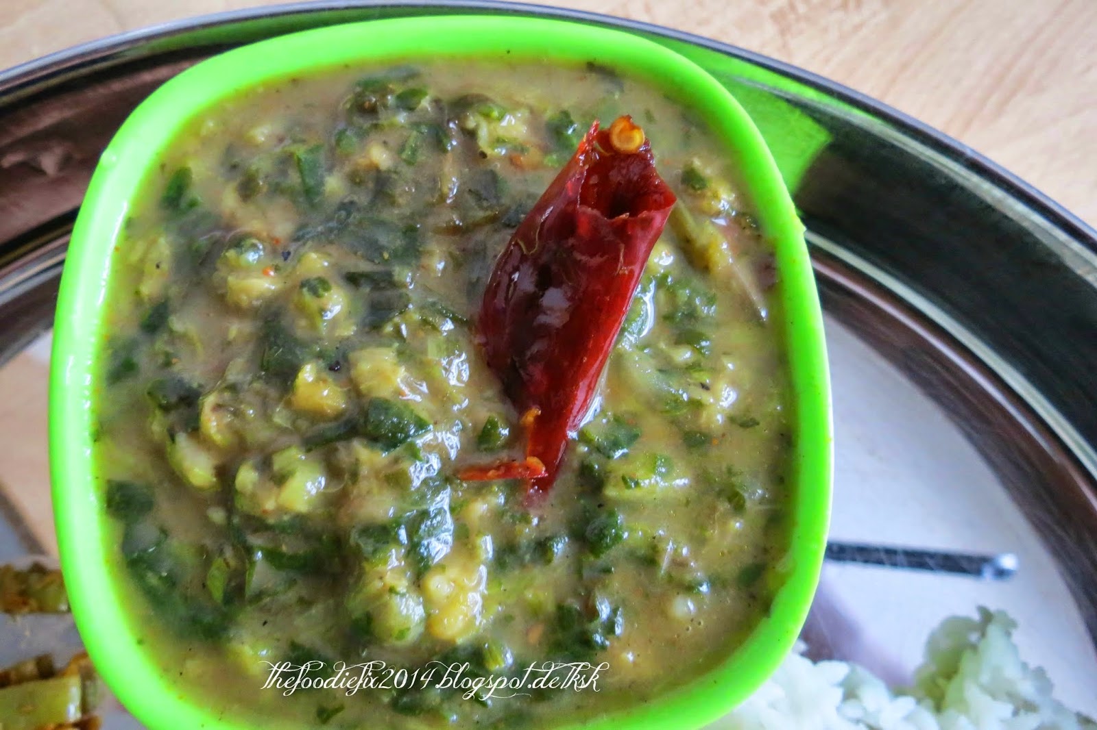 Amu's - The Foodie Fix: Palakura pappu Andhra style Recipe