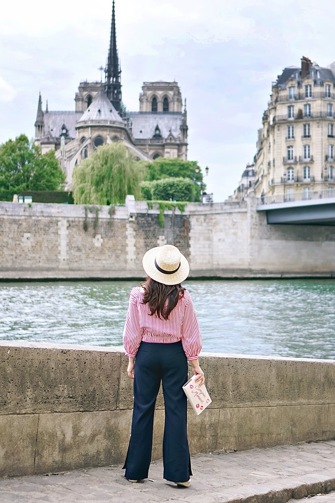 A Modern Flâneur in Paris – HistoryinHighHeels
