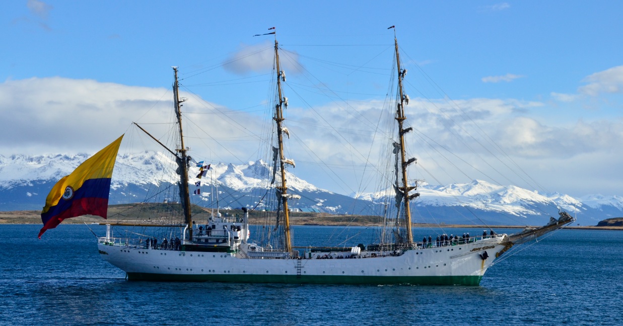 Buque escuela ARC “Gloria”: 46 Años representando a Colombia en los ...