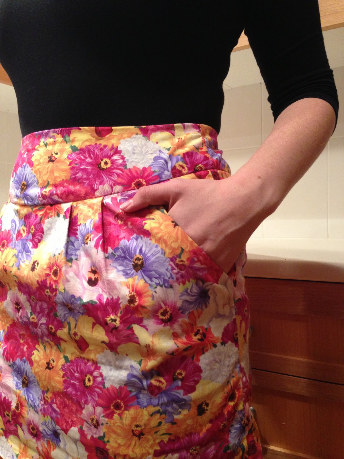 pearls. lace. & barb wire.: Simplicity 2451 skirt