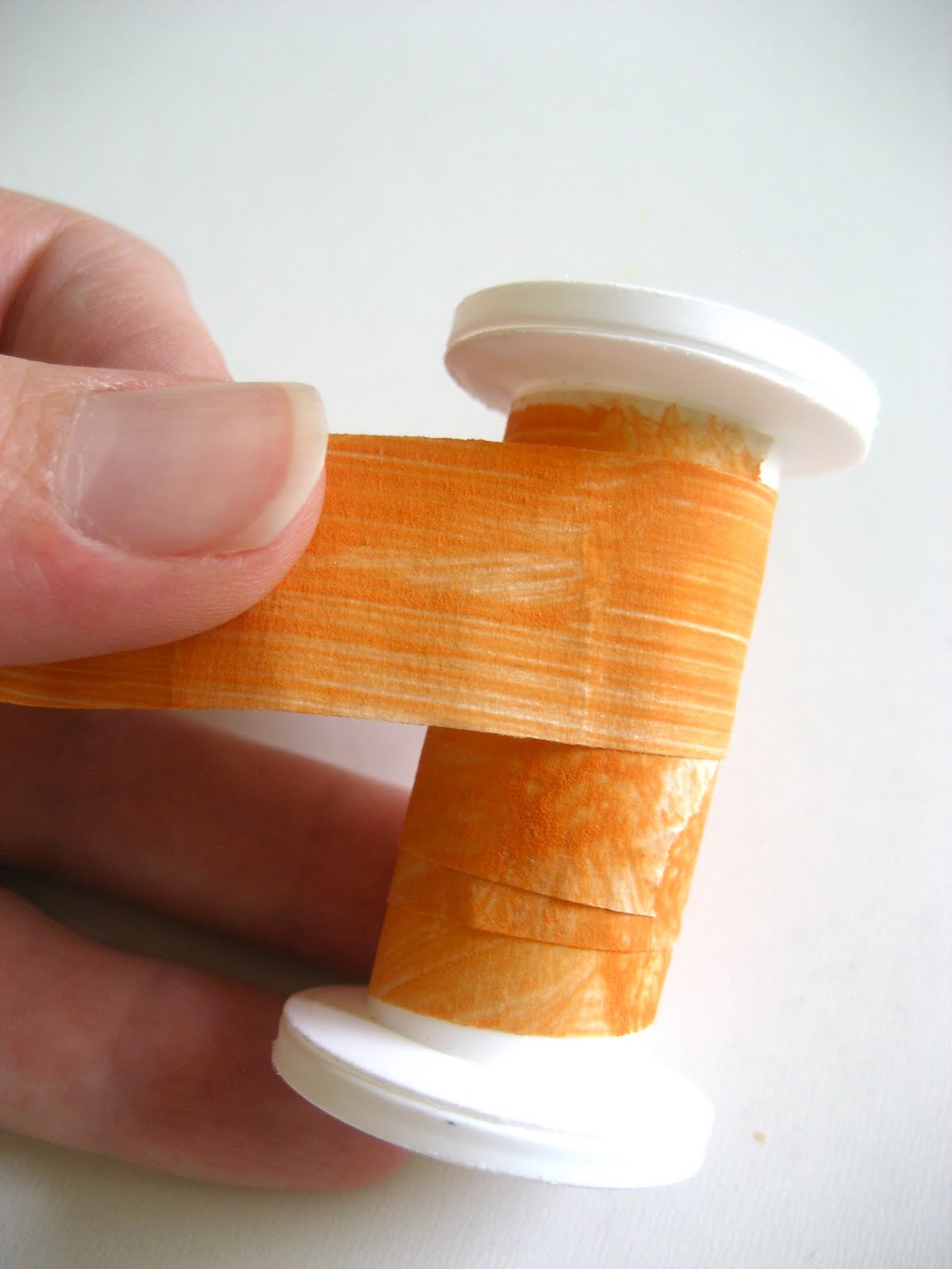 a little gray: Tutorial: Spool Stacker Toy