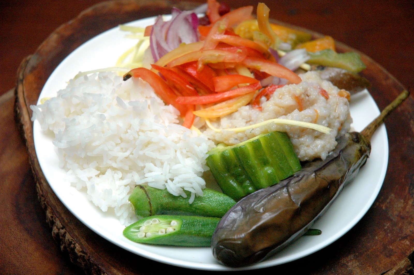 DUDE FOR FOOD: Flavors of Pampanga: Samsaman, A Capampangan Boodle ...