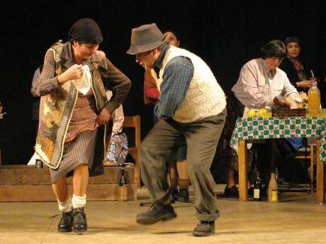 FILANAVAL: LA CUECA CHILENA